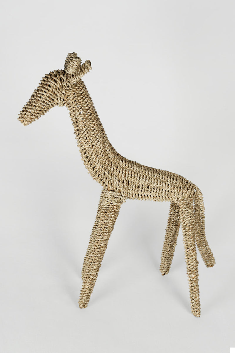 Woven Banana Leaf Giraffe – Walker Zabriskie Furniture